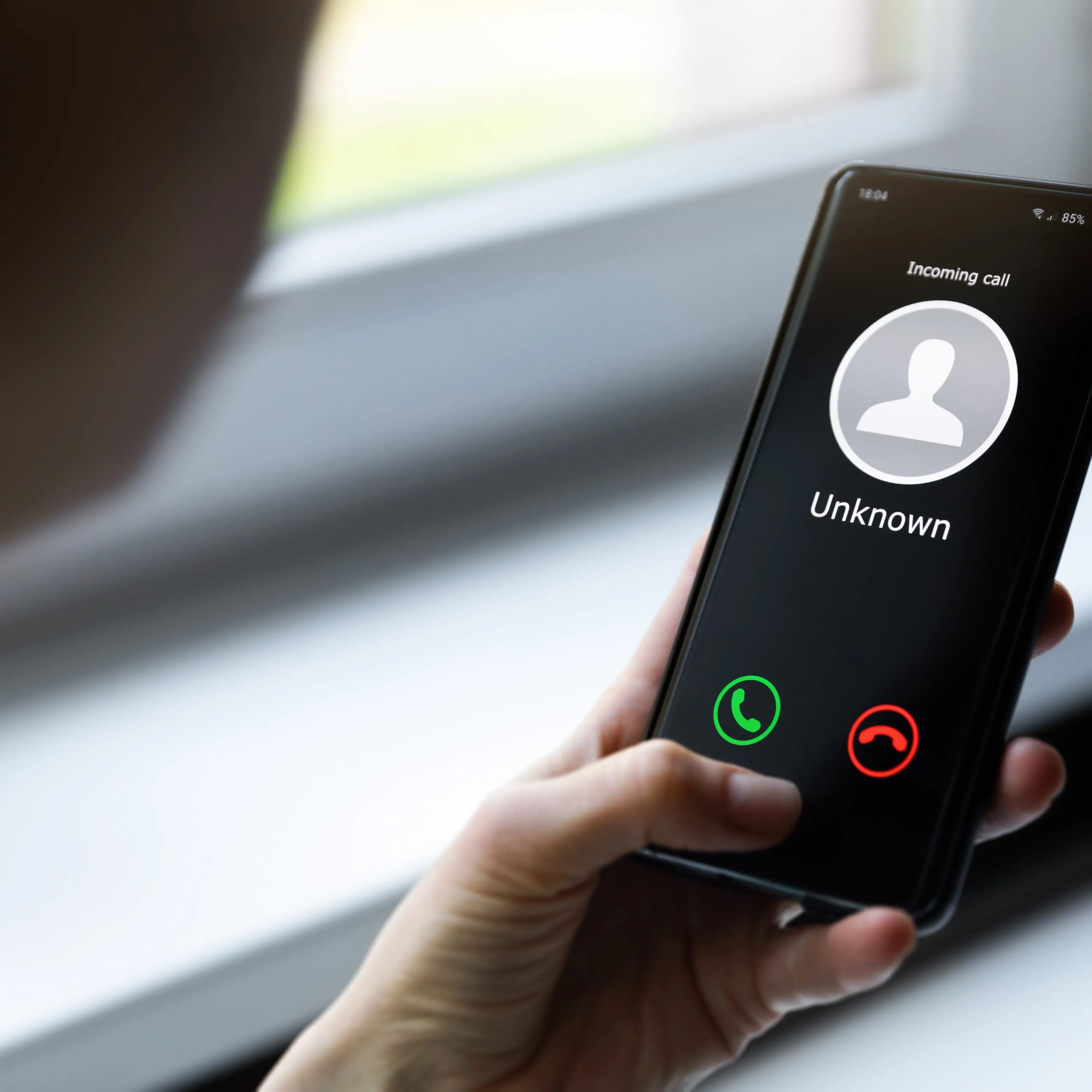 Fake call से हैं परेशान? फोन की स्क्रीन पर दिखेगा कॉलर का नाम, जानें ...