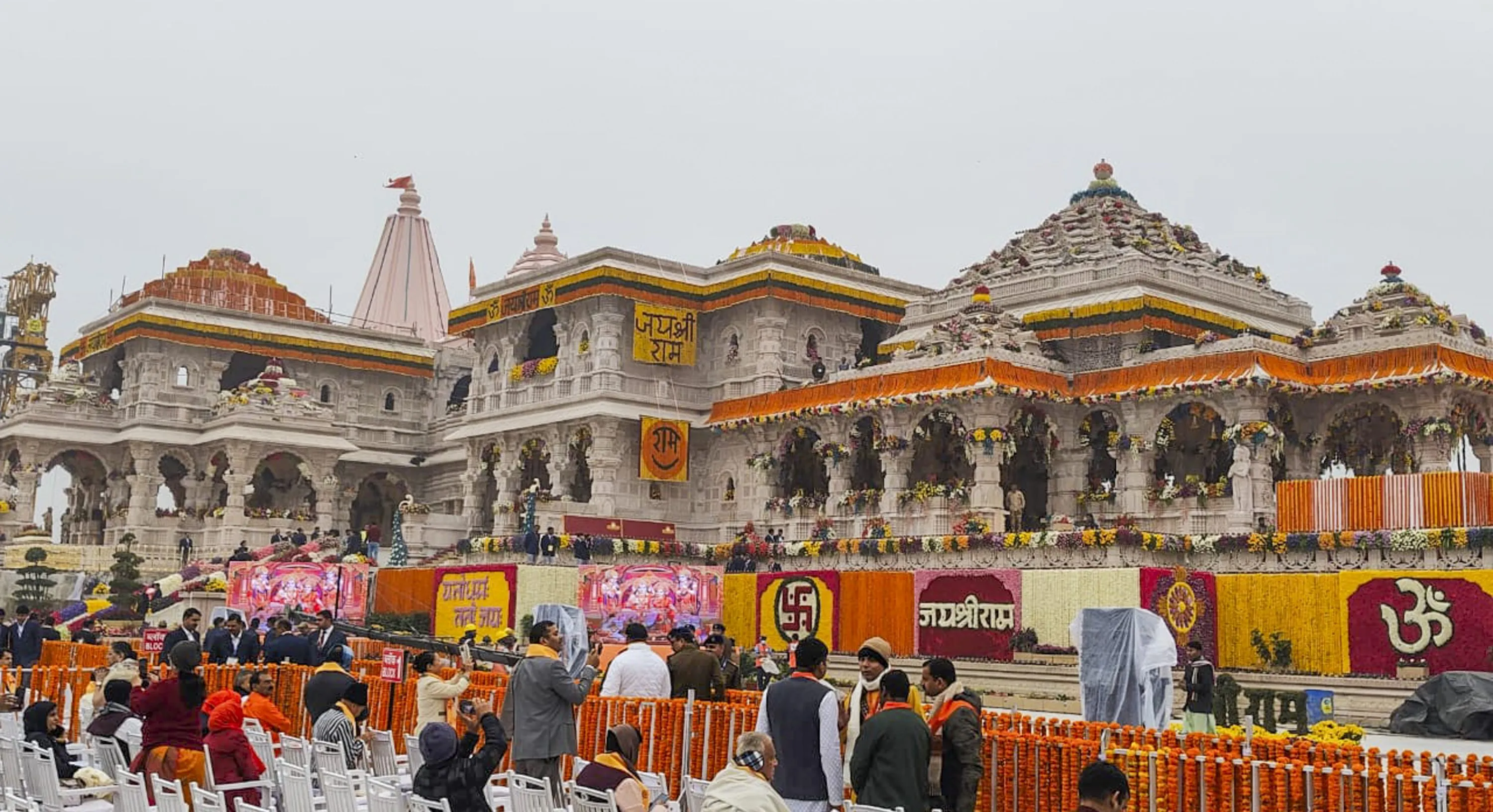 Ayodhya: राम मंदिर के बाद फल-फूल रहा फूड और हॉस्पिटेलिटी बिजनेस ...