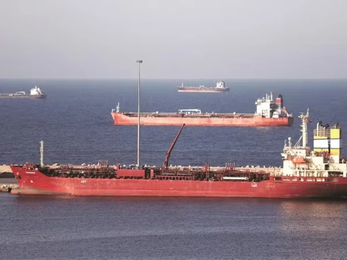 6 साल बाद फिर भारत पहुंचेगा ईरान का तेल? बड़ा संकेत मिला - iran oil may ...